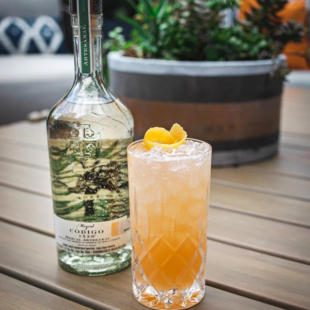Mango Mezcal Paloma – Código1530 SG